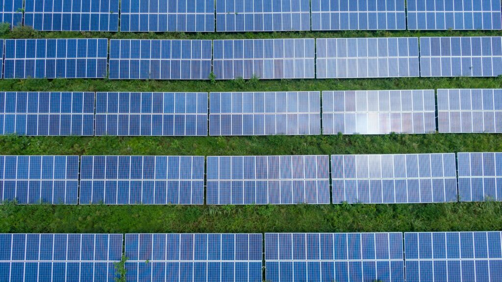 INEOS Inovyn's grote sprong naar groene energie in België - Solar Monkey